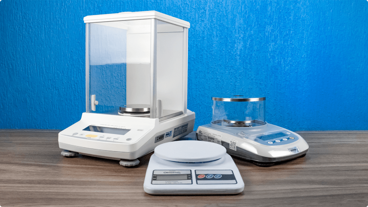 Quais são os tipos de balanças? Guia do Comprador - Sinergia Científica